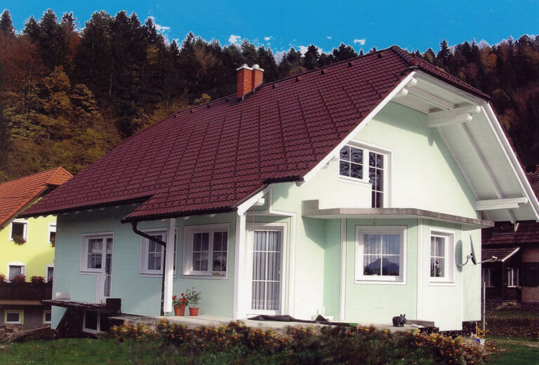 BETONSKI STREŠNIK BRAMAC KLASIK PLATINUM, RDEČE RJAV - Topdom
